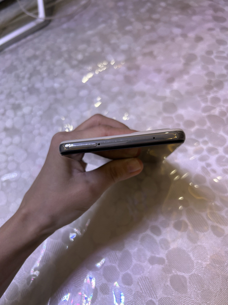 Samsung A52 128 в идеалбном состоянии