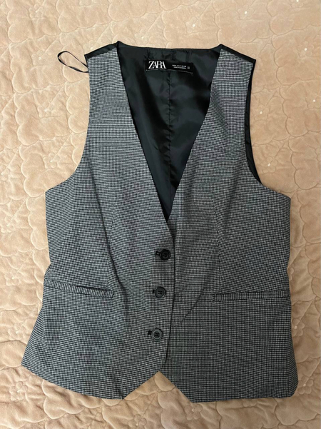 Тройка Zara