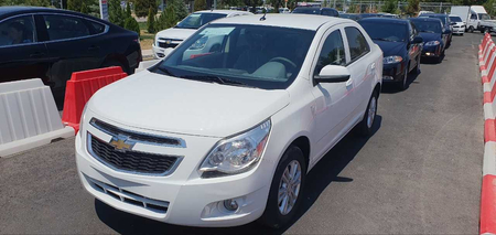 Chevrolet Cobalt bo\\\'lib to\\\'lashga