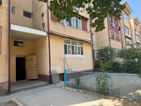 Продаётся квартира 4х-комнот 82³