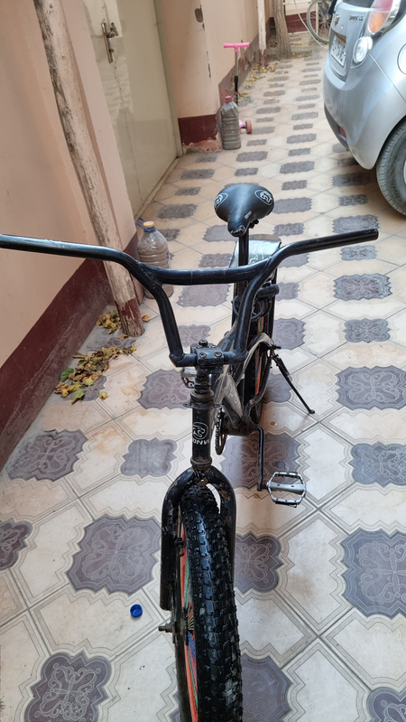 Velosiped sotiladi