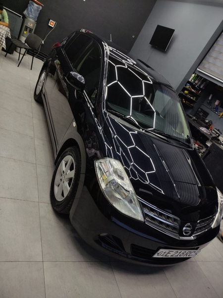 Nissan Tilida 2008 yil sotiladi.