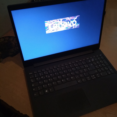 Продаю ноутбук Lenovo