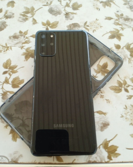 Samsung s20 plus