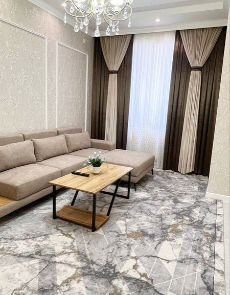 Arenda Novza metrga yaqin 5kv hamma sharoit bor luks kvartira