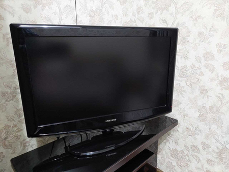 Продам телевизор SAMSUNG 32
