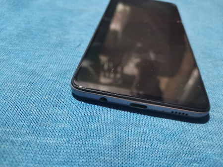 Samsung a 51 sotlad sroshna