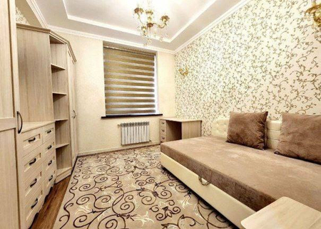 Новостройка, Нукусская, Глинка, Центр  3/2/4 90 М², с обстановкой!