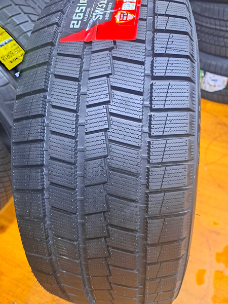 Автошины 275/45/21 зимние