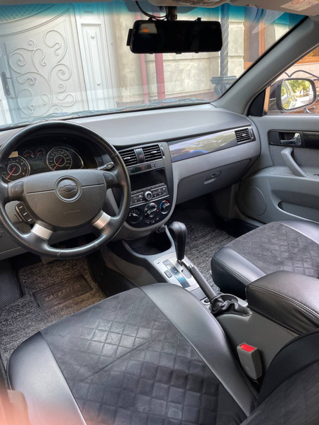 Chevrolet Jentra
