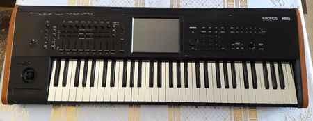 Korg Kronos 2 sotiladi