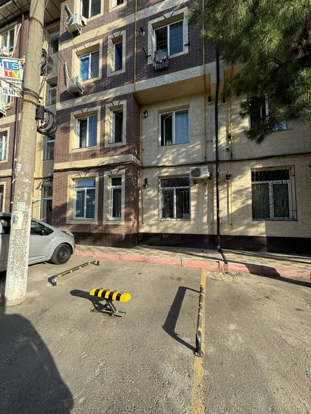 Mirzo-Ulugbek Sotuvda 1xon uy remont Voenniy Gospital
