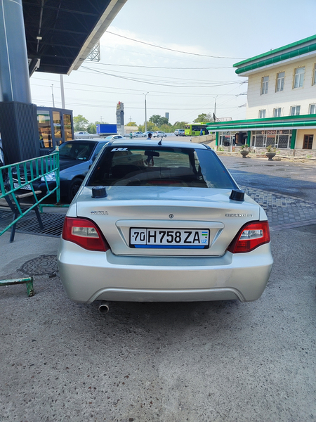 Bekorchila bezovta qilmasin