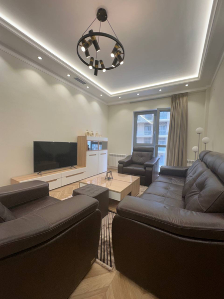 Сдается 3 комнатная квартира на Mirabad Avenue