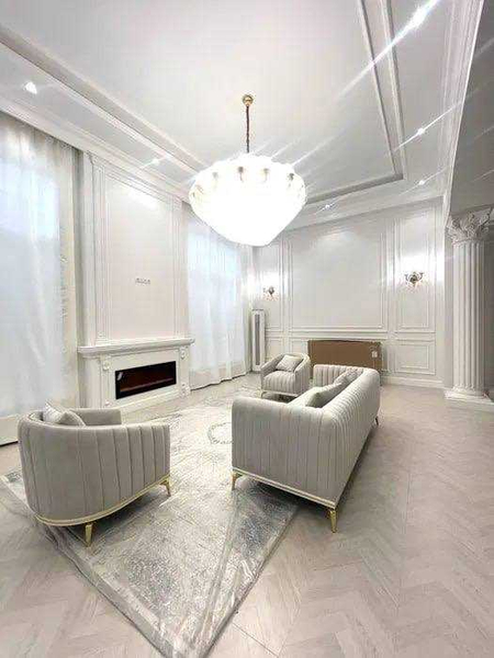 Продается Евро дом Ор-р: Центр Луначарский  1000м2