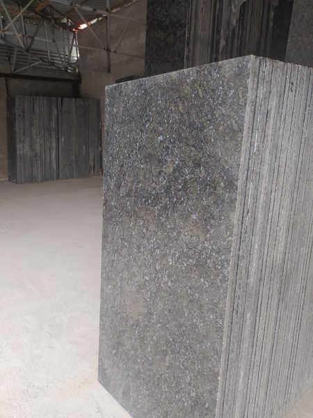 Battrfley Blu. Granit (Hindiston)