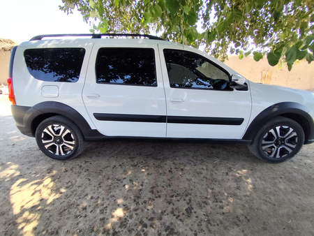 Lada largug cross сотилади