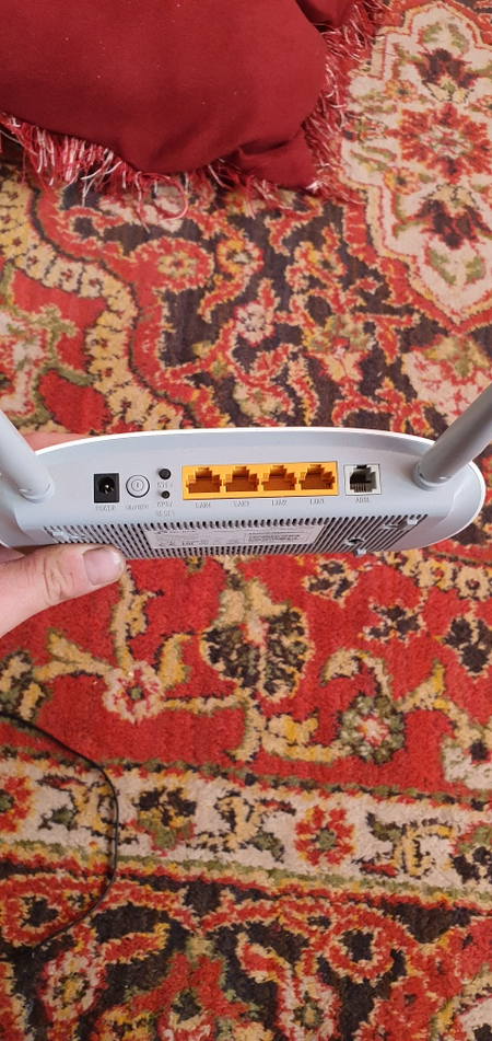 Tp link wi fi roter sotiladi toza ishlab duribdi