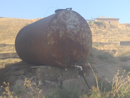 10 тон йомкост для вода колечства 2 х