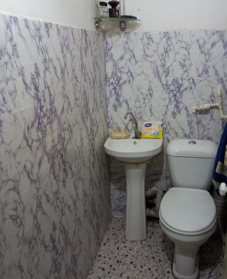 Срочно продам квартиру !!!  2х ком с балконом 2*8 ипотека есть