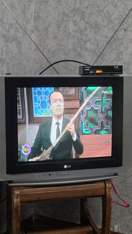 LG ..JVC TELVIZIR yaxshi holati