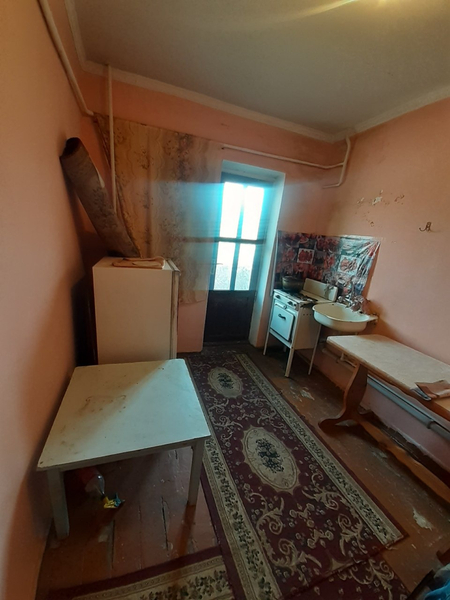 Аренда коракамиш 1.хонали оилага берилади