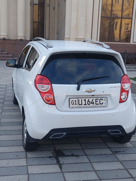 Спарк. Сотилади.