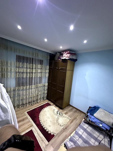 1-ком. квартира. 1/3/5. Сергели-3 (ярмарка 200 м). Метро 600 м