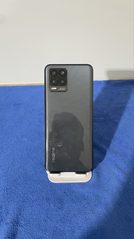 Realme Ul sotiladi