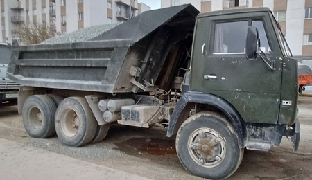 KAMAZ 55.111 sotiladi