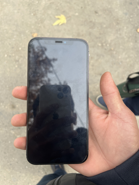iphone 12 pro yomkost 71