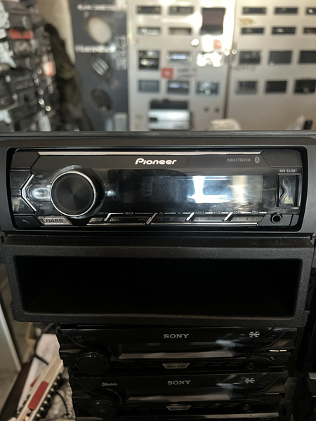 Pioneer magnitola