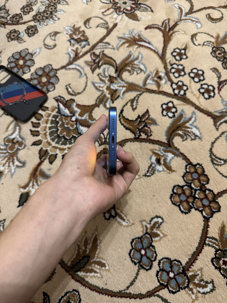 iPhone 12 64GB KH/A