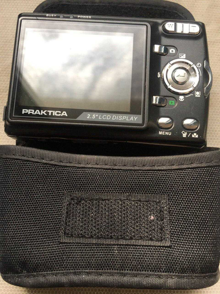 Продам цифровой фотоаппарат 