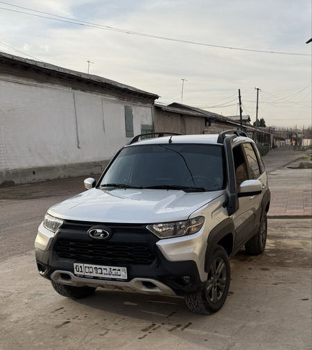 Lada Niva trevel 2021