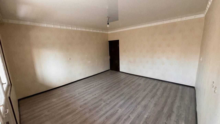 Продается квартира на Мирабадском районе 4/6/9 (J2897)