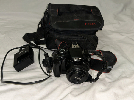 Canon eos 1100d