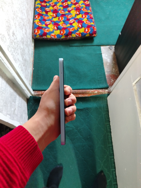REDMI 12 Holati alo