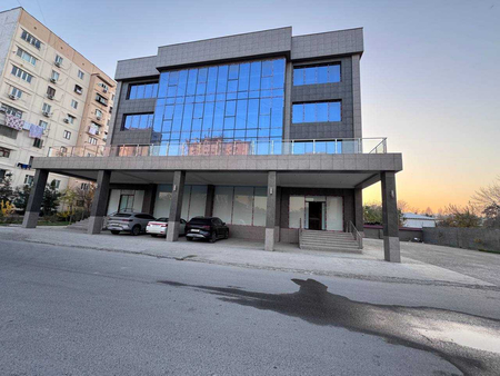 Коммерческое здание на Сергели-8 2470м² 4 этажа 5 уровней=