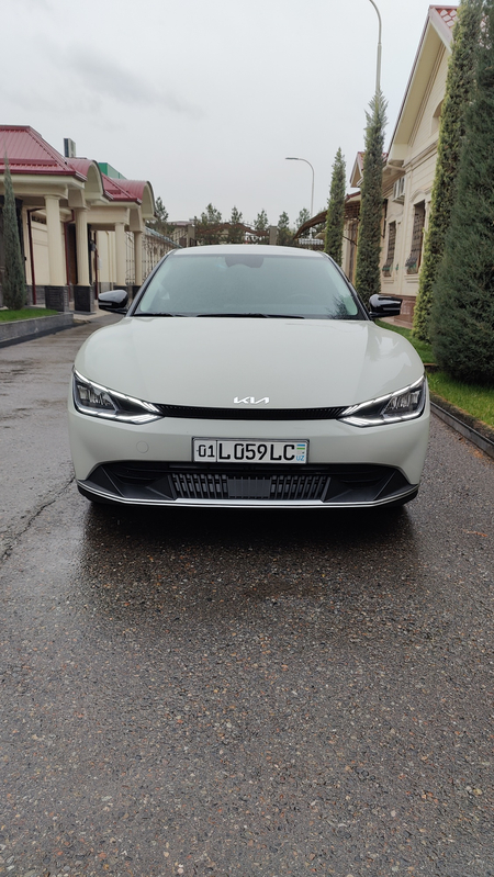 Продается KIA EV6, Электрокар  отличном состоянии!!
