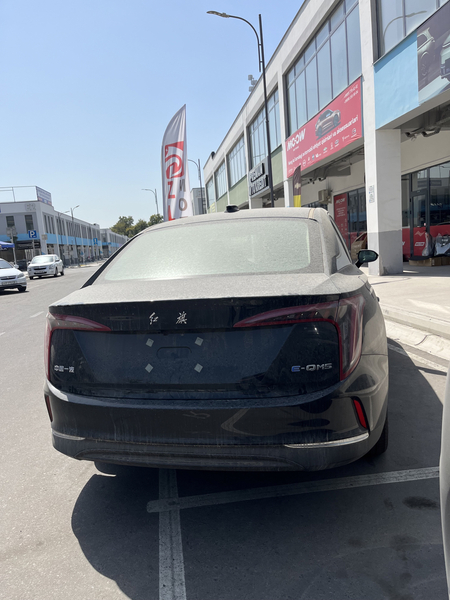 HONGQI E-QM5 2024 без пробег