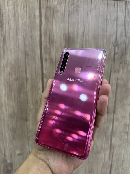 Samsung A9 128/6gb srochna