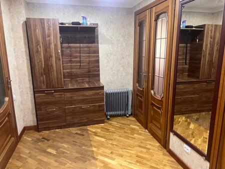 Продается своя квартира ц1