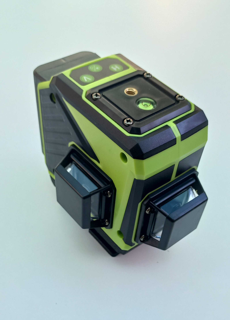 Лазерный уровень DeWALT 3 D. 12 лучевой