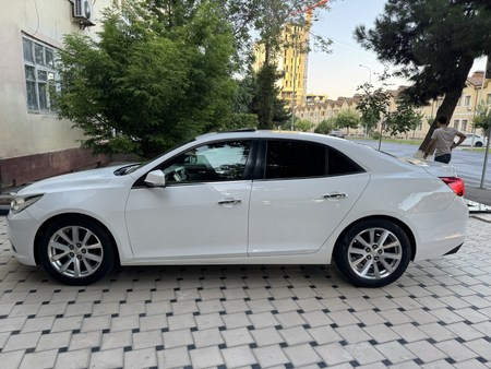 Chevrolet malibu 2012