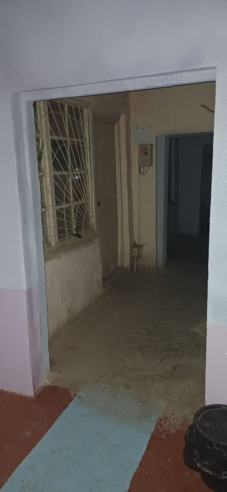 16-maktab yonidagi dom.1 xonali ijaraga beriladi