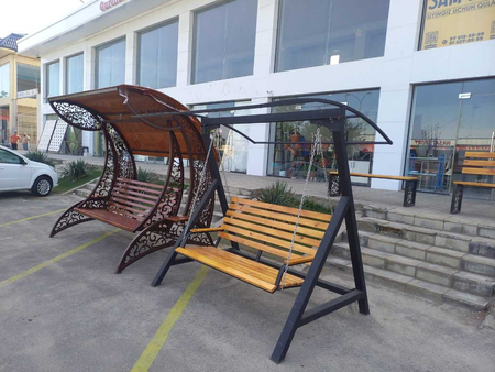 Металлические садовые качели