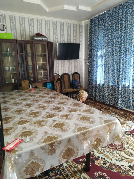 Ховли (коттедж) сотилади