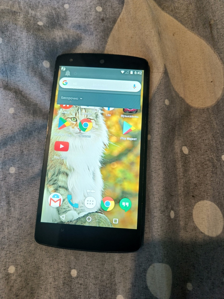 Продаётся LG телефон