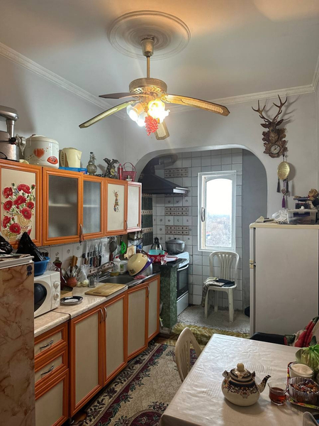 Лабзак, Ц-13, Центр 2/3/4 60 М², евроремонт!